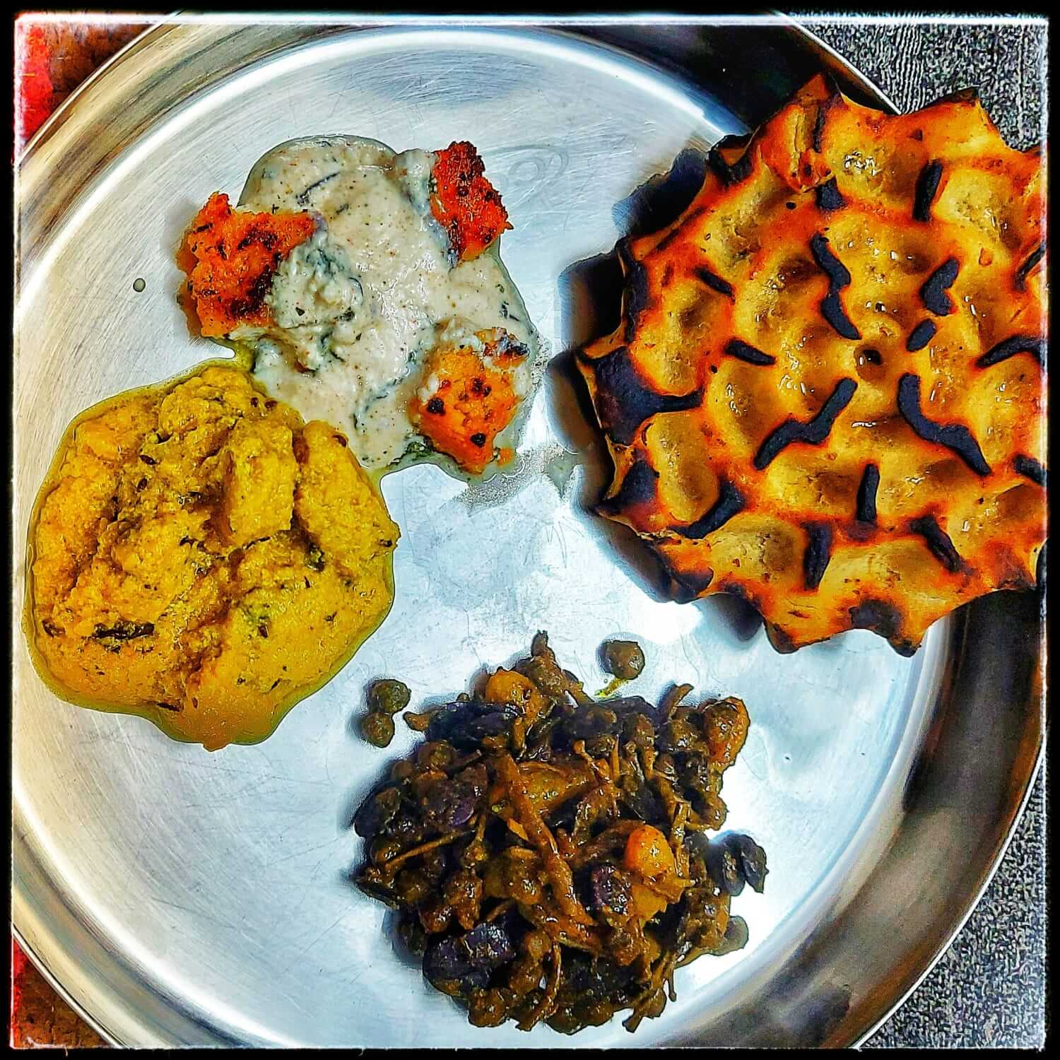 Tag 6 Rajasthan Gatte ki Sabji mit Ker Sangri und Khoba Roti und Pithod ...